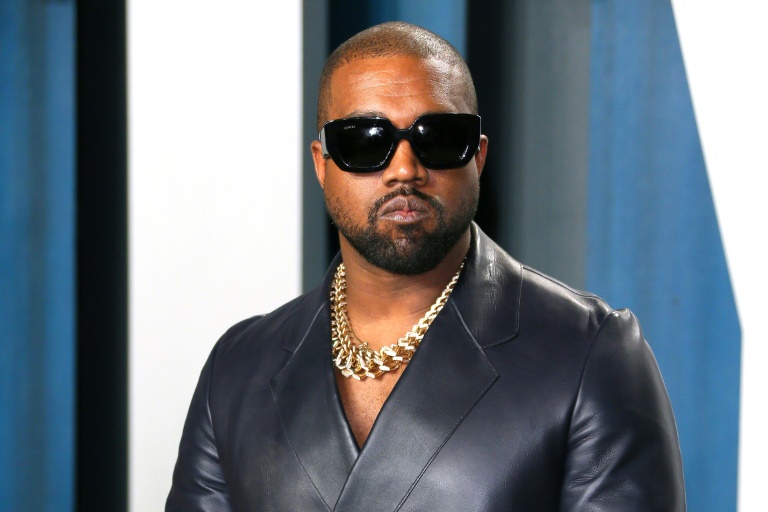 Kanye West e la moglie Bianca Censori guardano "Infinity Pool" con ...